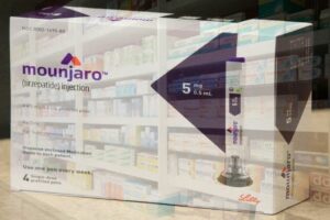 Four-dose Mounjaro 'KwikPen' approved by MHRA for diabetes and weight ...